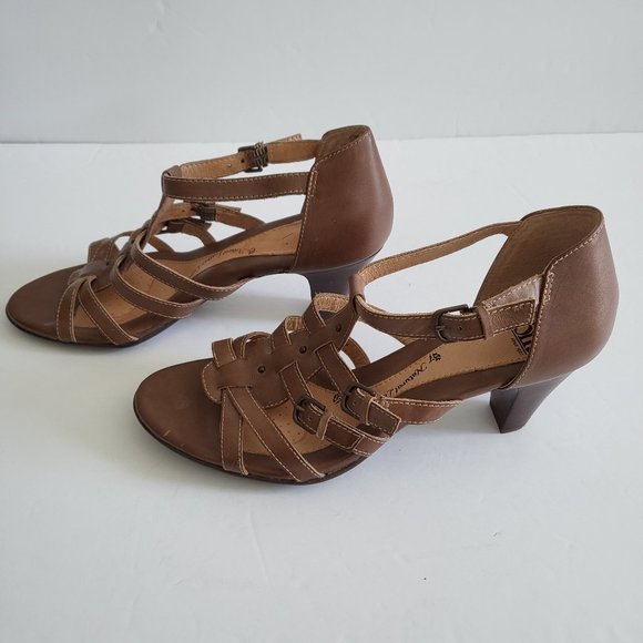 Sofft | Shoes | Sofft Strappy Sandals Heels Womens Size 95 M Leather ...